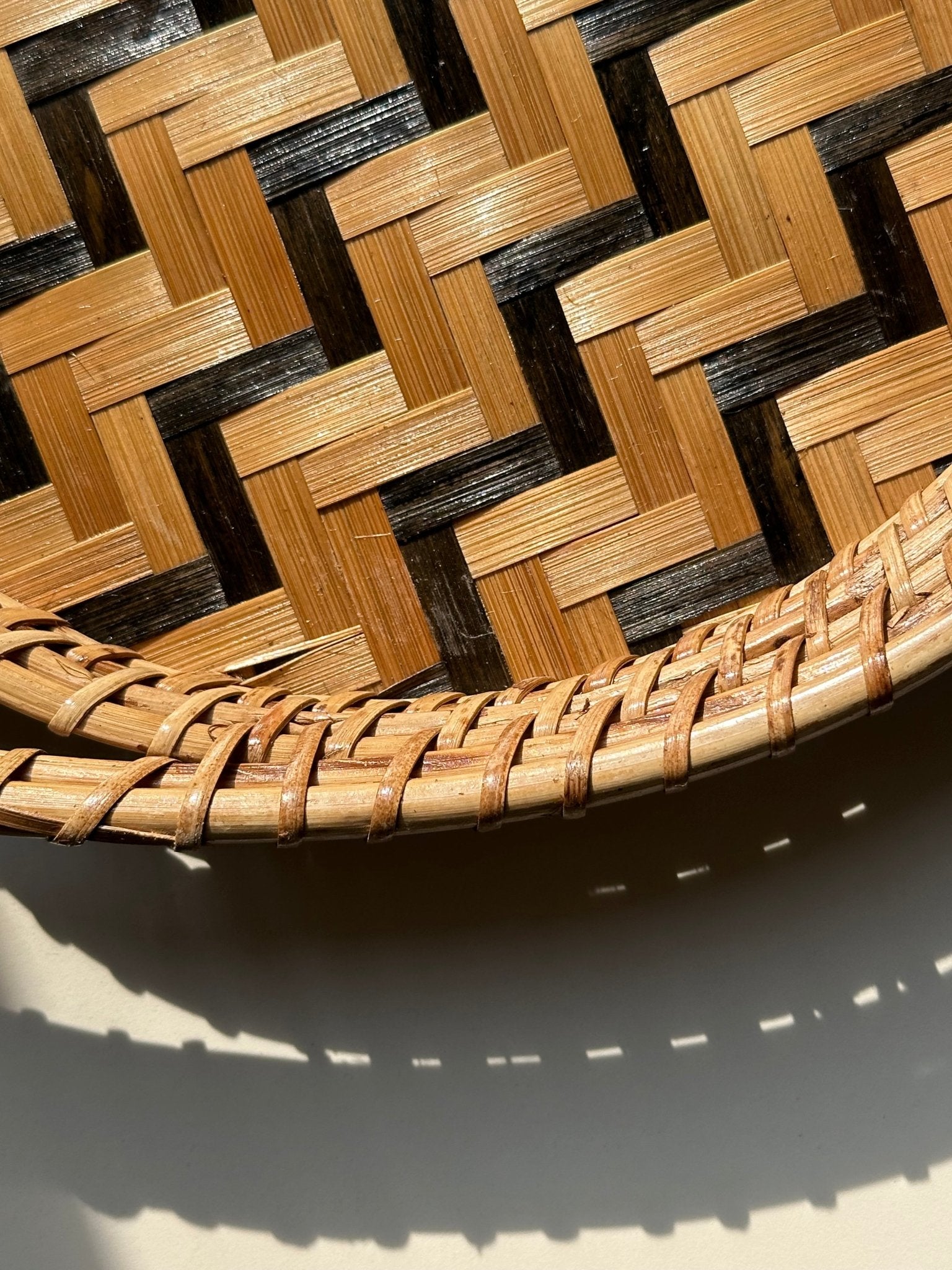 Chevron Rattan tray with handles – handbloom